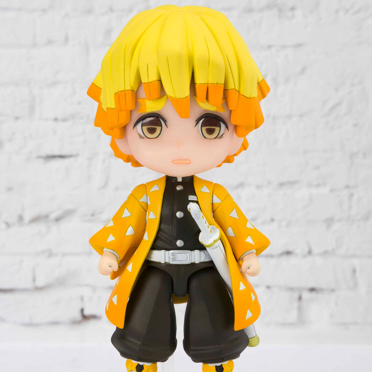 Zenitsu Agatsuma Demon Slayer Figuarts Mini – TOHO animation Store | US